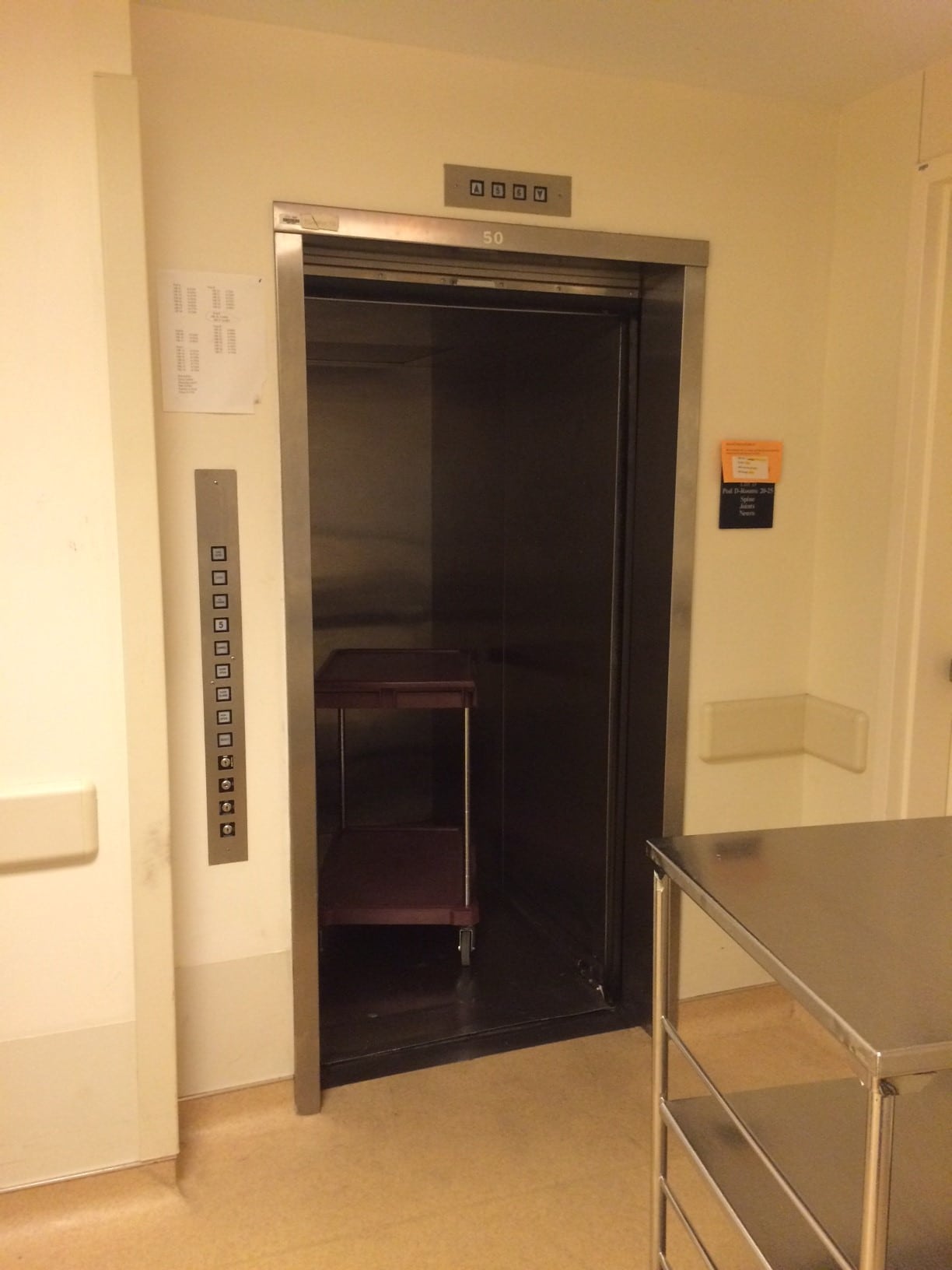 Vertical Reciprocating Conveyors | Next Level Elevator